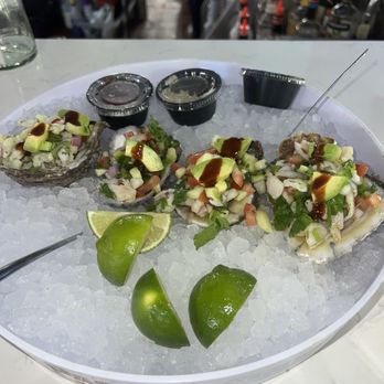 LAGO MARISCOS - Updated November 2024 - 336 Photos & 190 Reviews - 2329 ...