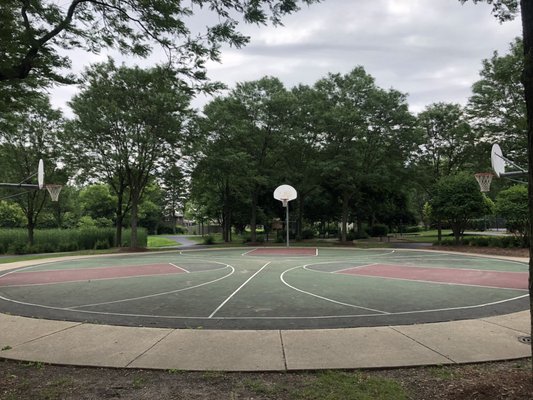 COUNTRYSIDE PARK - Updated December 2025 - 6030 Kensington Ave ...