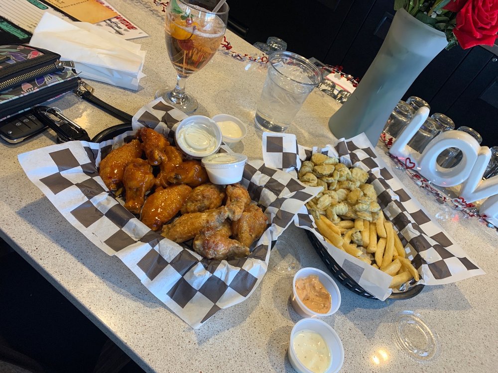 WICKED HANGRY - 21 Photos & 30 Reviews - Edmond, Oklahoma - Burgers ...