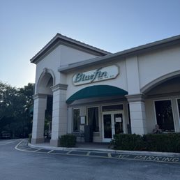 BLUEFIN SUSHI & THAI GRILL - Updated November 2025 - 212 Photos & 243 ...