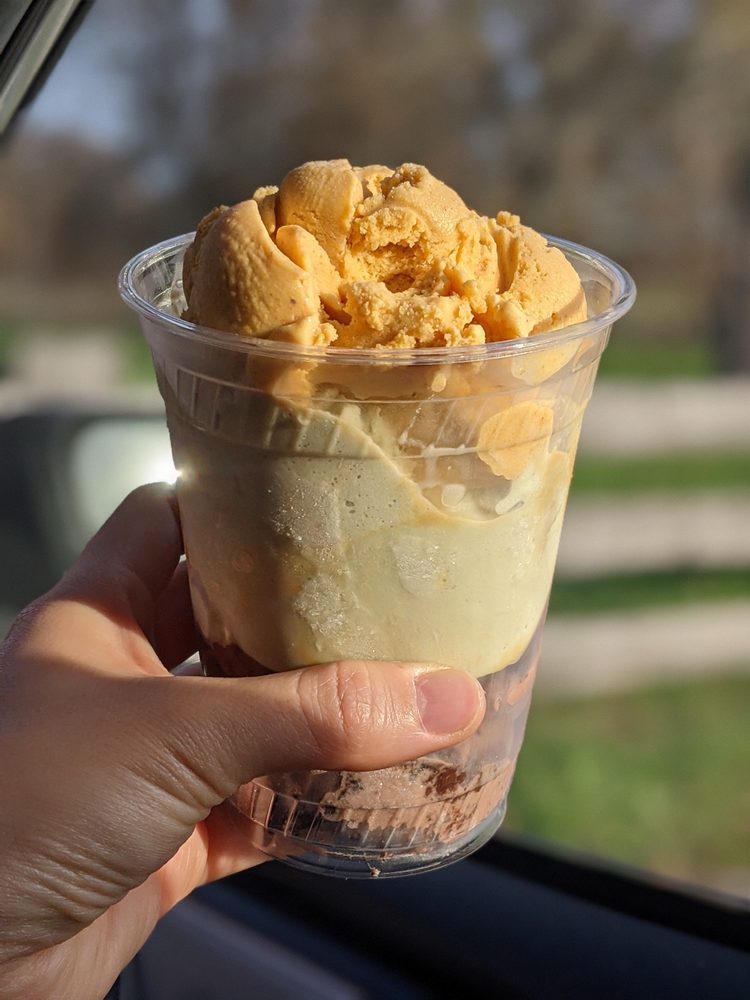 THE ICE CREAM BARN - Updated November 2024 - 263 Photos & 291 Reviews ...