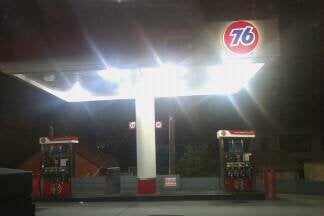76 GAS STATION - Updated August 2025 - 19 Photos & 29 Reviews - 591 N ...
