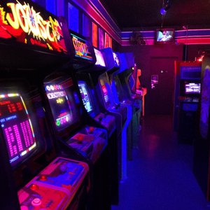 High Scores Arcade - Temp. CLOSED - 142 Photos & 204 Reviews - Arcades ...