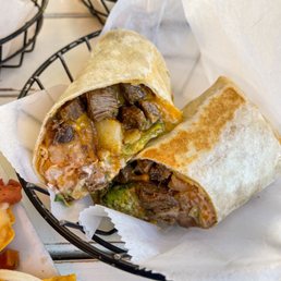 SWELL TACO - Updated July 2024 - 463 Photos & 788 Reviews - 135 Deer ...