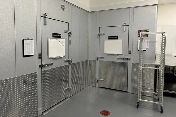 DINE COMPANY - Updated October 2025 - 32 Photos - 3110 Preston Hwy ...