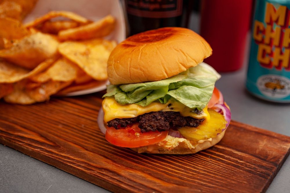 THE CRAFT BURGER - Updated April 2026 - 19 Photos & 11 Reviews - 5479 ...