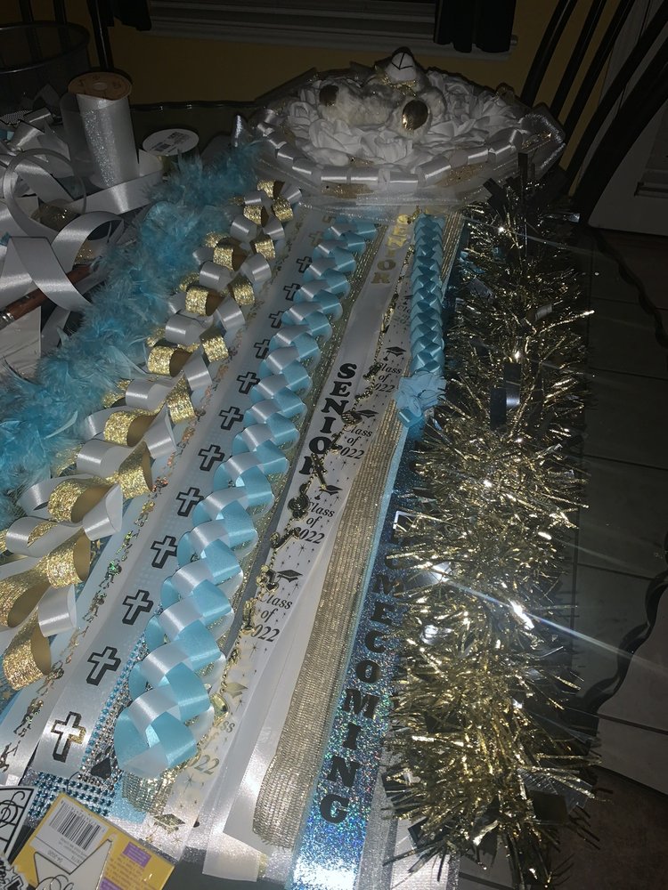 SPOTLIGHT MUMS - Updated October 2025 - 10381 Alta Vista Rd, Fort Worth ...