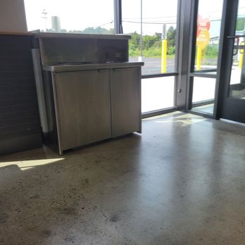 SHAKE SHACK WARWICK - Updated October 2025 - 41 Photos & 24 Reviews ...