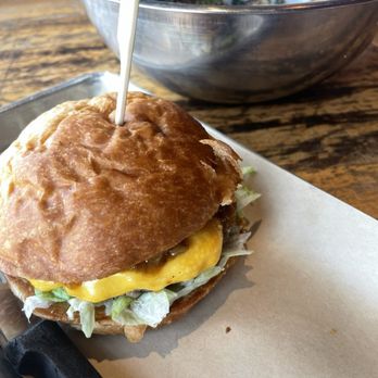 HOPDODDY BURGER BAR - Updated December 2025 - 460 Photos & 679 Reviews ...