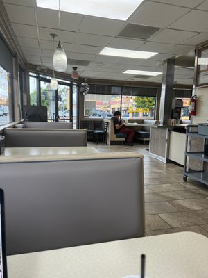 MAIN BURGERS - Updated October 2025 - 128 Photos & 180 Reviews - 4300 ...