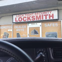Lock Tight Security - 10 Reviews - Keys & Locksmiths - 6101 Denton Hwy ...