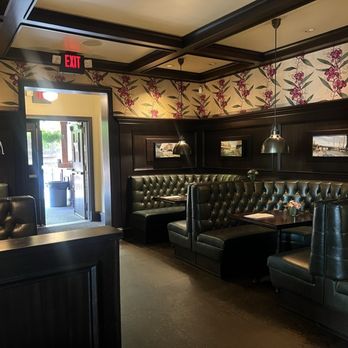 PRODUCE ROW CAFÉ - Updated December 2025 - 358 Photos & 558 Reviews ...