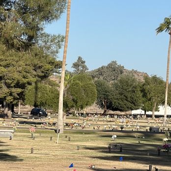 PHOENIX MEMORIAL PARK AND MORTUARY - Updated December 2025 - 55 Photos ...