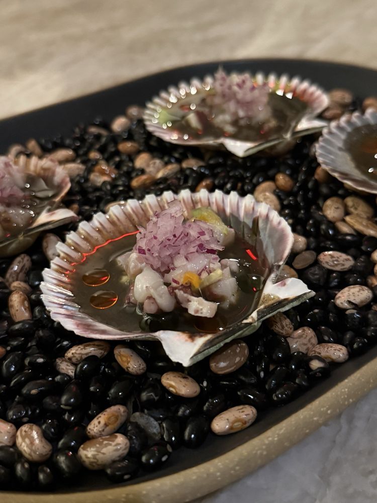 MATILDA - Updated July 2025 - 39 Photos & 14 Reviews - 535 N Wells St ...