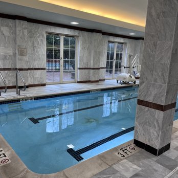 WESTFIELDS MARRIOTT WASHINGTON DULLES - Updated October 2024 - 170 ...