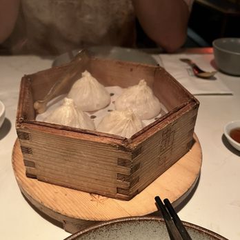 CHELI - Updated July 2024 - 1820 Photos & 382 Reviews - 19 St Marks Pl ...