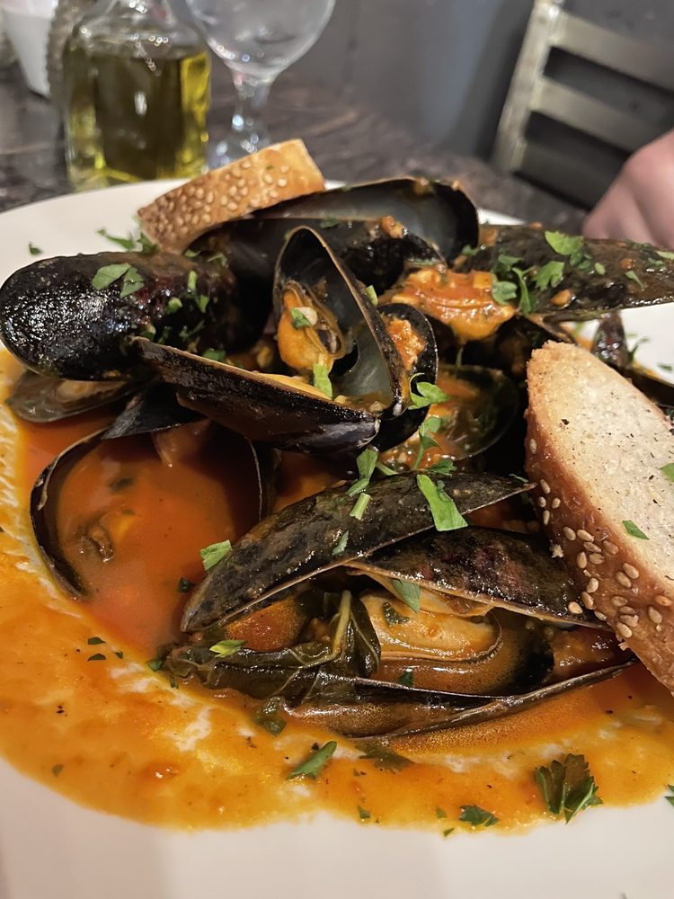 FRANKIE’S FELLINI CAFE - 173 Photos & 248 Reviews - 678 Lancaster Ave ...