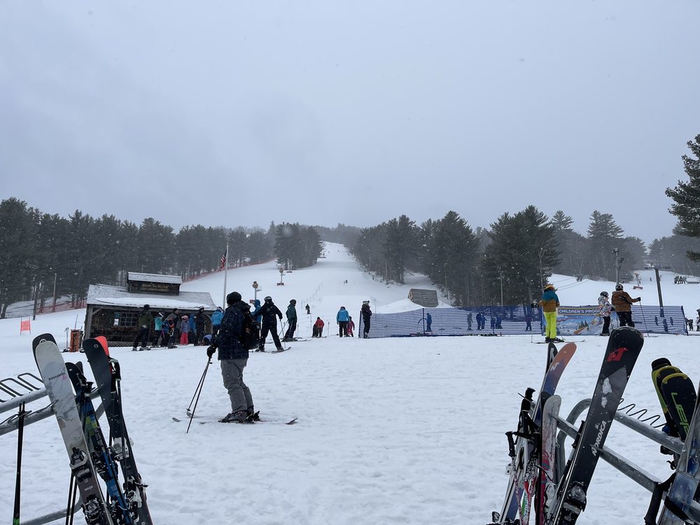 PLEASANT MOUNTAIN - Updated January 2026 - 17 Photos & 33 Reviews - 119 ...