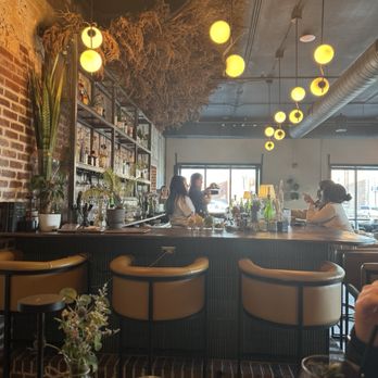 TRIUNE - Updated March 2025 - 86 Photos & 30 Reviews - 1656 Washington ...