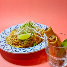 WAN WAAN - Updated October 2025 - 546 Photos & 242 Reviews - 200 8th ...