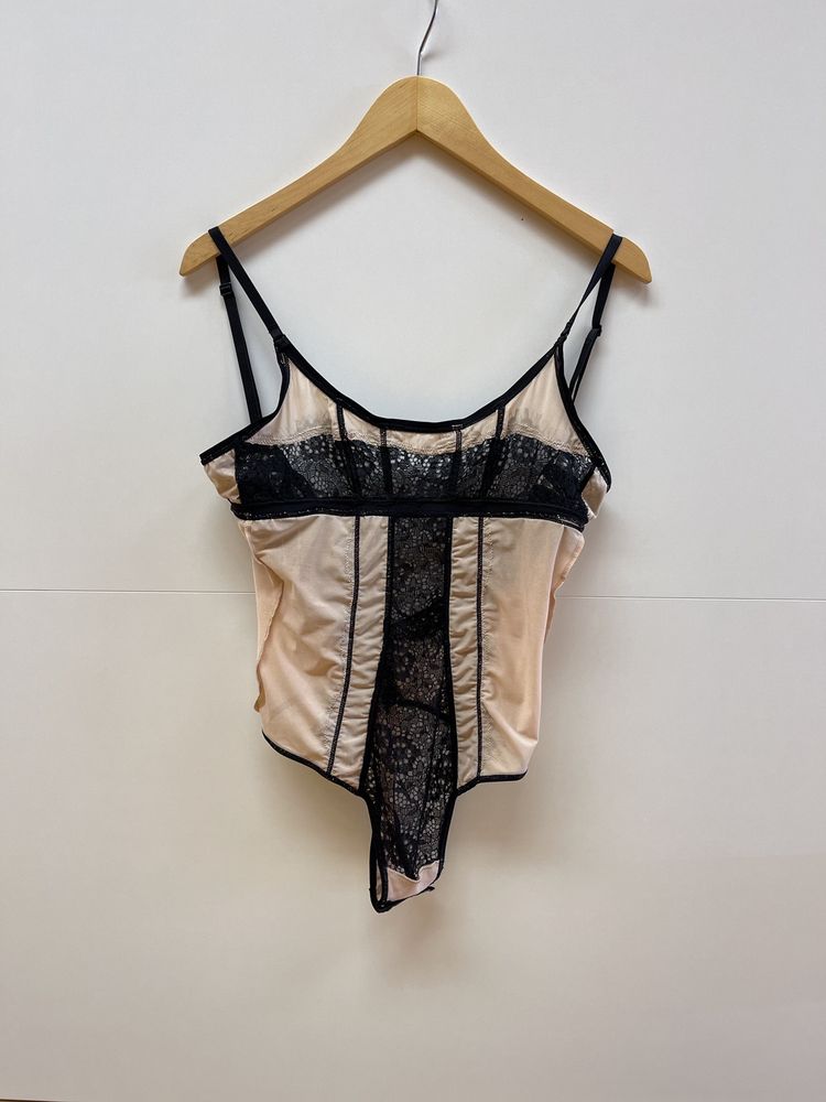 BUSTED BRA SHOP - Updated October 2025 - 78 Photos & 151 Reviews - 3148 ...