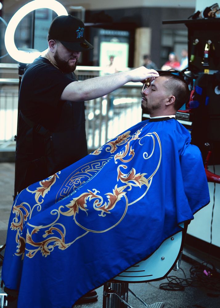 PANCHO CLIPPERHANDS - Updated August 2024 - 23 Photos - 11200 Lakeline ...