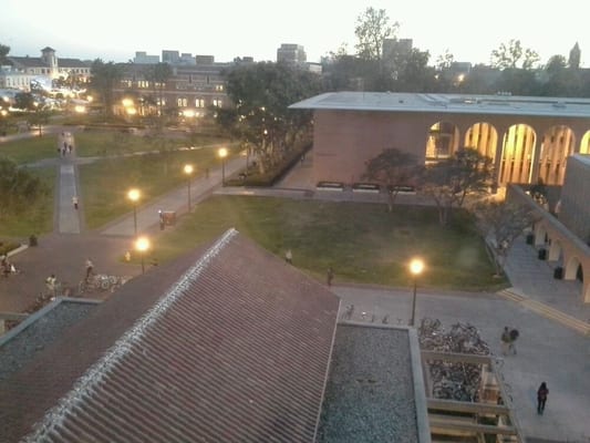 LEAVEY LIBRARY - Updated November 2025 - 22 Photos & 38 Reviews - 651 W ...