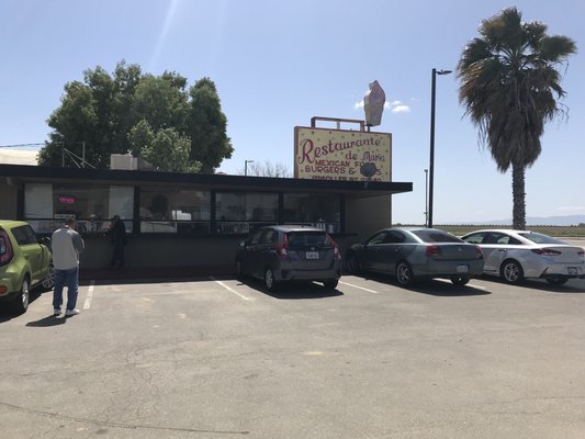 RESTAURANT DE MARIA - Updated June 2024 - 10 Photos - 1285 Oller St ...