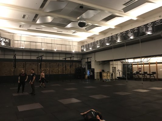 CROSSFIT GRENZGÄNGER - Updated December 2024 - Reinhardtstr. 29, Berlin ...