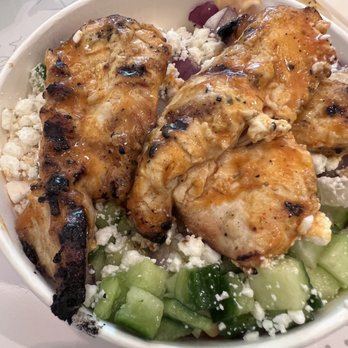 POULET ROUGE - Updated October 2025 - 24 Photos - 3035 boulevard Le ...