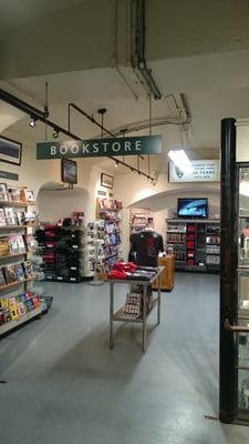ALCATRAZ ISLAND BOOKSTORE - Updated October 2025 - San Francisco Pier ...
