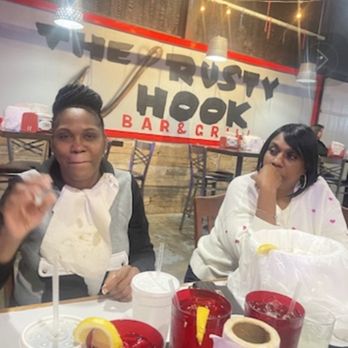 RUSTY HOOK BAR & GRILL - Updated December 2025 - 57 Photos & 40 Reviews ...