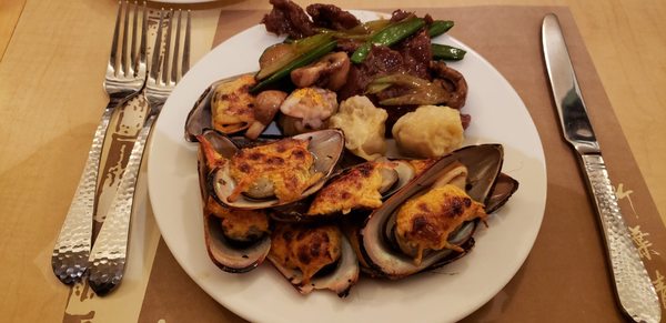 Photo of Bamboo - Dedham, MA, US. Pepper steak mussels