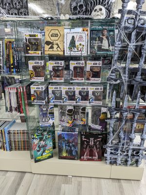 GEEK OUT - Updated October 2025 - 32 Photos & 27 Reviews - 109 W ...