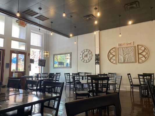 2 GALS KITCHEN - 101 Photos & 149 Reviews - 80 Union St S, Concord, NC ...