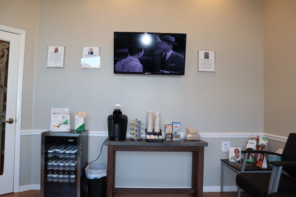 IDENTAL GROUP - CORAL SPRINGS - Updated September 2025 - 12 Photos - 1265 N University Dr, Coral ...