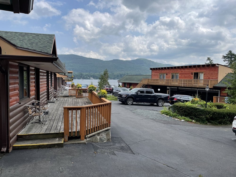 LAKE CREST INN - Updated December 2024 - 62 Photos & 43 Reviews - 376 ...