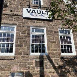 VAULT BREWING - Updated December 2025 - 792 Photos & 786 Reviews - 10 S ...