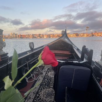GONDOLA GETAWAY - 674 Photos & 788 Reviews - 5437 E Ocean Blvd, Long ...