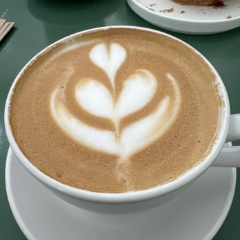 TWO BEES CAFE & PATISSERIE - Updated October 2025 - 56 Photos & 35 ...