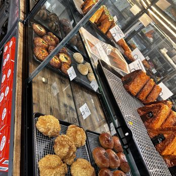 CAFE W BAKERY AND DESSERTS - Updated September 2024 - 461 Photos & 84 ...