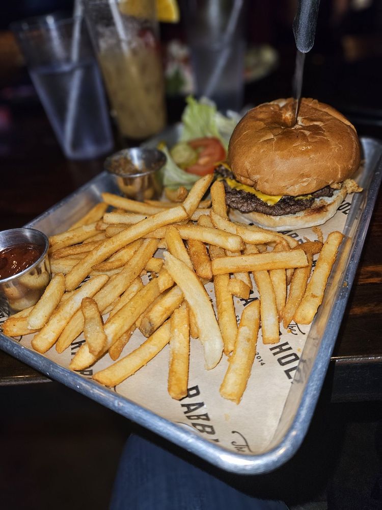 THE RABBIT HOLE - Updated May 2025 - 1224 Photos & 1091 Reviews - 3377 ...