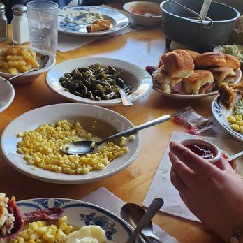 DAN’L BOONE INN - Updated December 2025 - 255 Photos & 330 Reviews ...