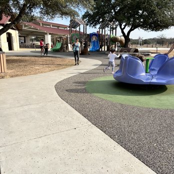 GAREY PARK - Updated November 2025 - 64 Photos - 43 Reviews - 6450 RM ...