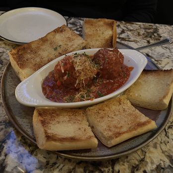 EXCHEQUER RESTAURANT & PUB - Updated August 2024 - 495 Photos & 674 ...