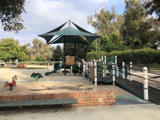 SHADOW RANCH PARK - 37 Photos & 32 Reviews - Parks - 22633 Vanowen St ...