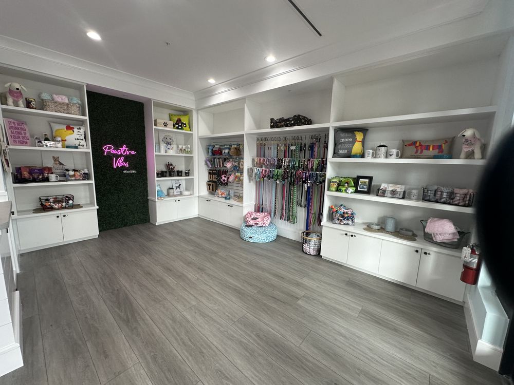 THE GRATEFUL DOG - Updated December 2025 - 8788 Boynton Beach Blvd ...