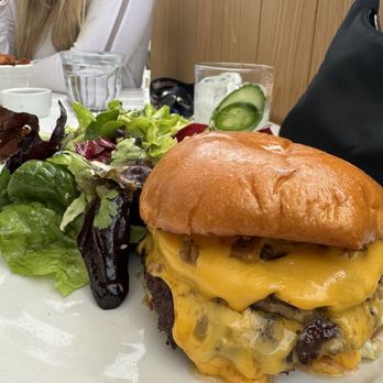 GREAT WHITE - Updated May 2024 - 2072 Photos & 1266 Reviews - 1604 ...