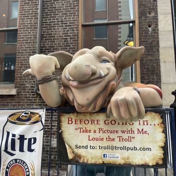 TROLL PUB UNDER THE BRIDGE - Updated January 2025 - 936 Photos & 844 ...
