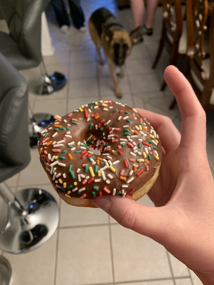 SIMPLY DONUTS - Updated May 2024 - 11 Photos & 16 Reviews - 9005 Old ...